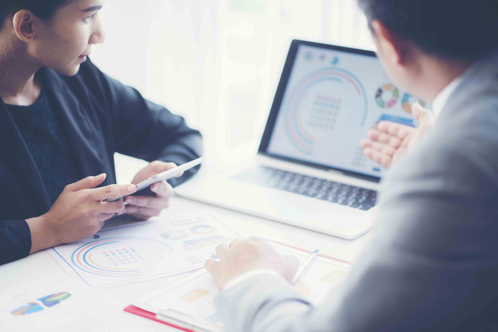 Mengenal Apa Itu Sales Analyst dan Kualifikasinya | MyRobin ...